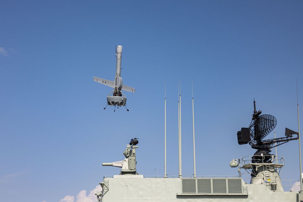 Shield AI Introduces V-BAT Teams: Redefining Aerial Warfare with Advanced AI Capabilities