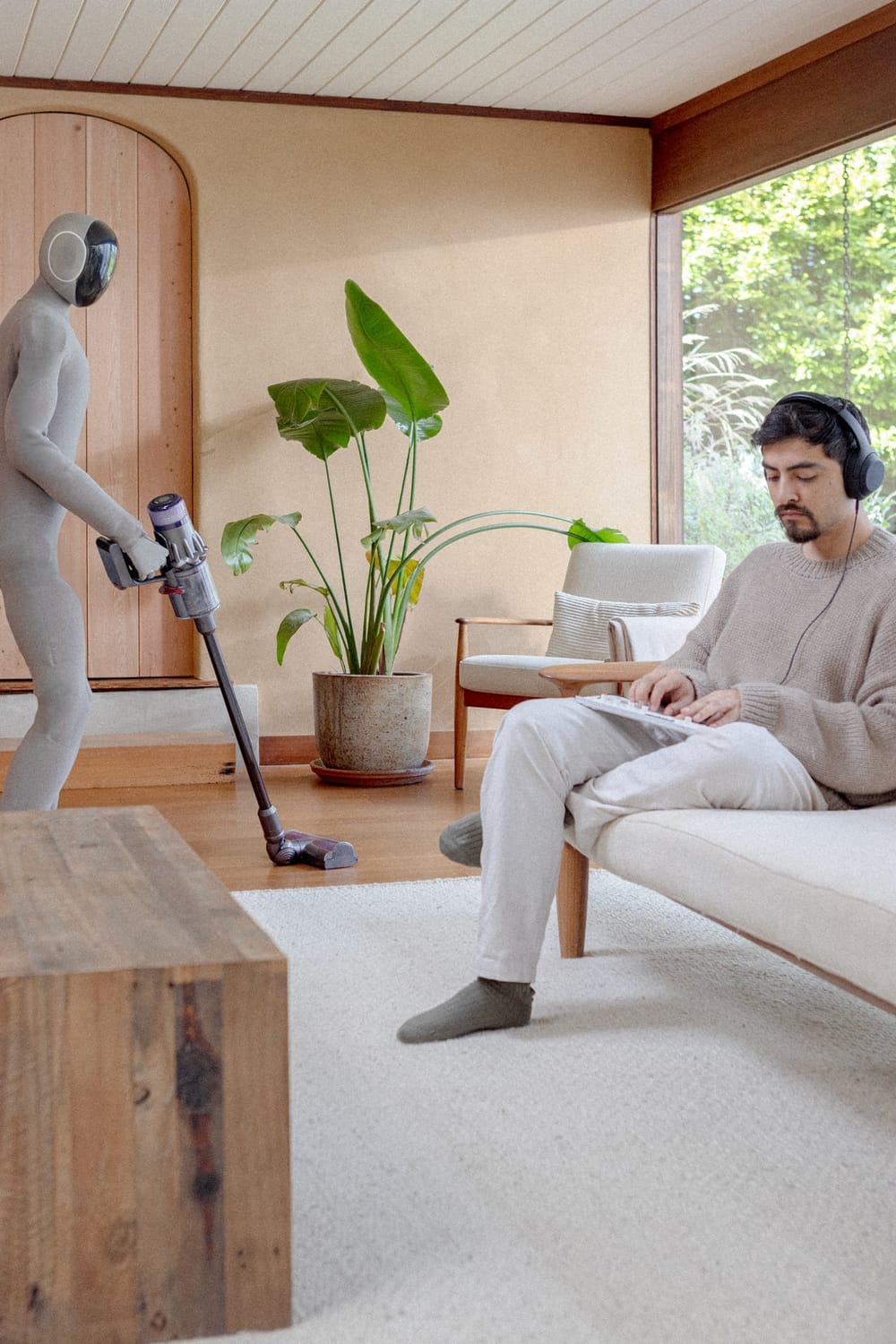 1X Debuts NEO Gamma, a Humanoid Robot Built for the Home